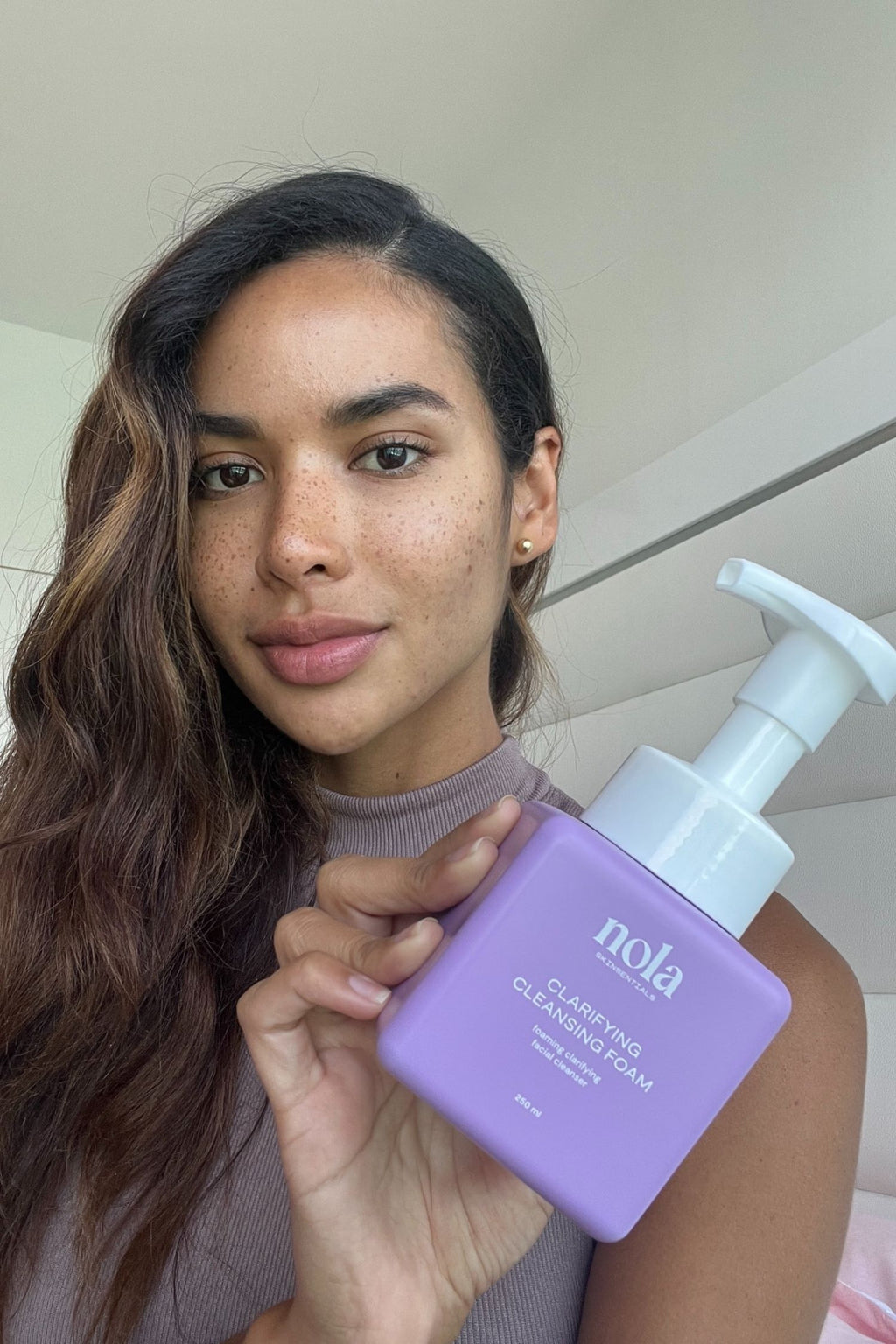 Oily — Nolaskinsentials